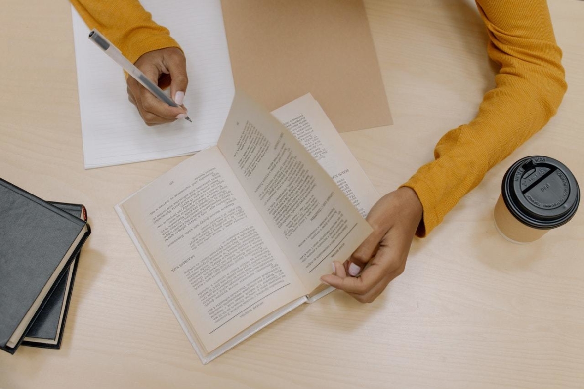 How do you read like a writer? | NY Book Editors
